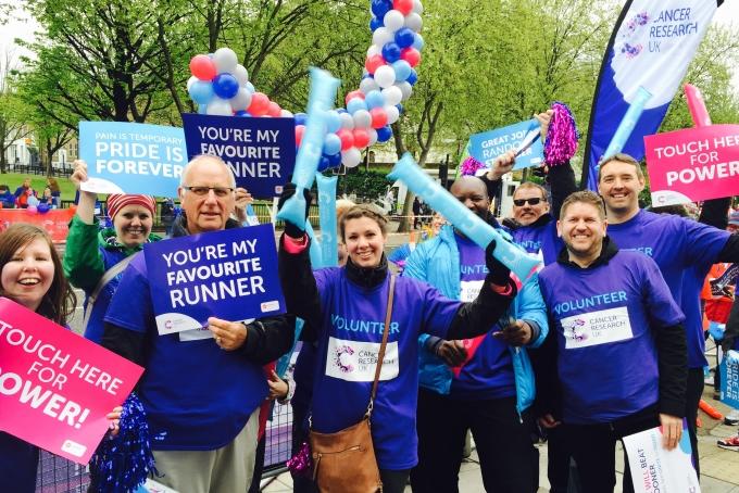 Volunteer in London | Cancer Research UK
