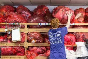 Corporate Volunteering | Volunteer Work | Cancer Research UK